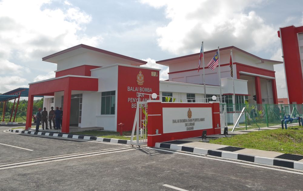 Balai Bomba Beluran, Sandakan :: Haoyun Architect - Sabah, Malaysia.